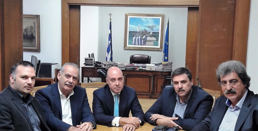 Συνάντηση της πολιτικής ηγεσίας του υπουργείου Υγείας με τον υπουργό ...