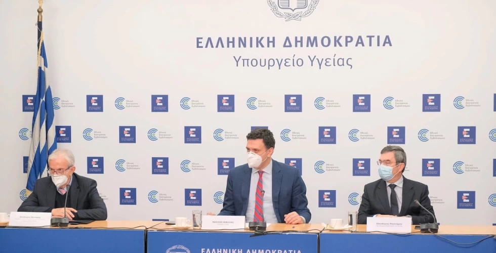 Δωρεά 22 ασθενοφόρων από τη ΣΥΝ-ΕΝΩΣΙΣ, 20 στο ΕΚΑΒ και 2 στην ΕΛ.ΑΣ ...